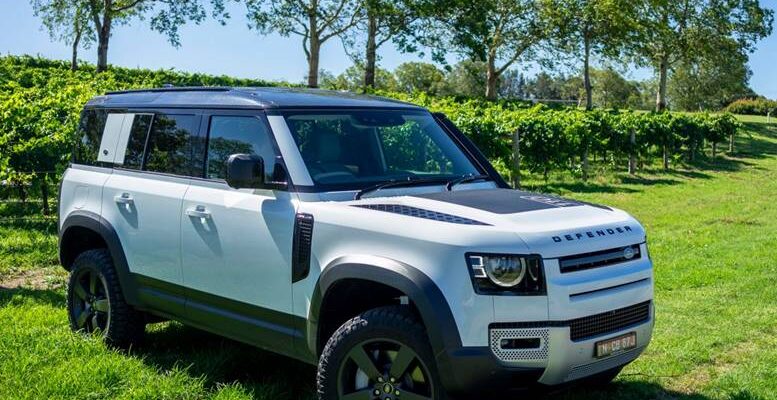 Defender 2022 - SUV fica R$ 100 mil mais caro e chega com nova central ...