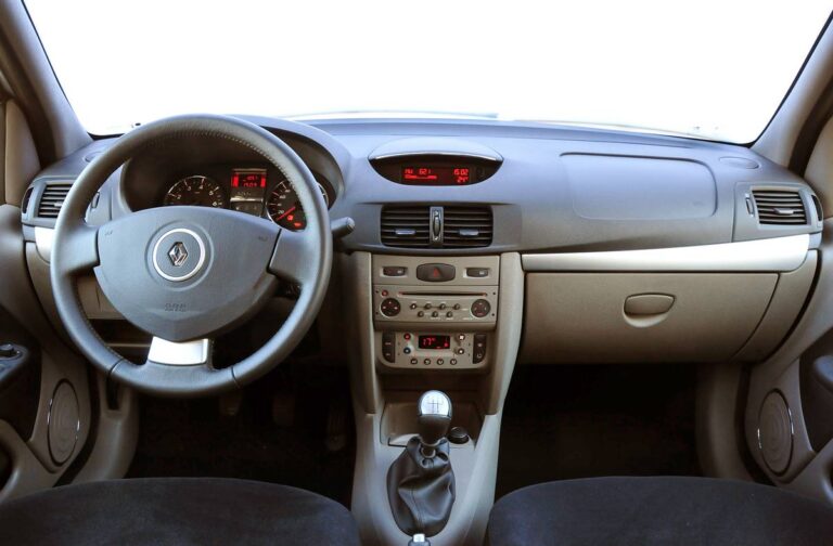 Renault Symbol - Dica de usado, não é bonito mas tem qualidades e custa ...