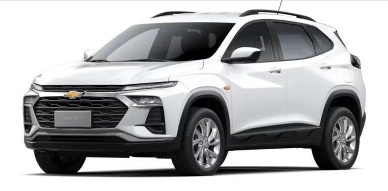 Chevrolet Tracker 2026 - Evolui, porém mantém erros. Confira versões ...