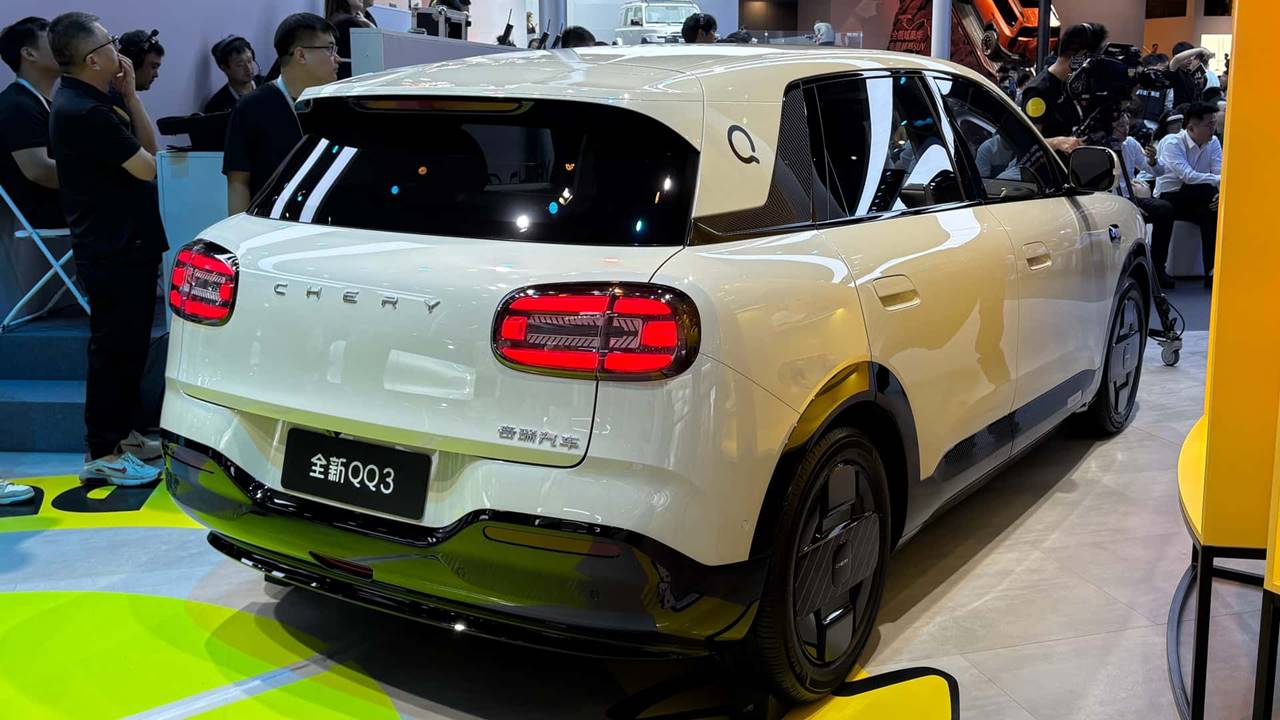 Chery QQ 2026 - Nova geração é mostrada na China, maior e mais equipada ...